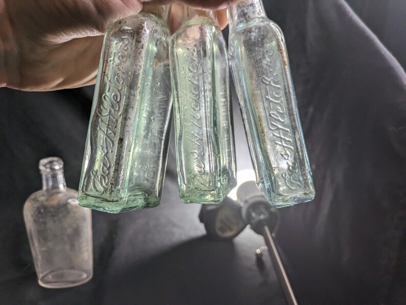 3x Charles H. Fletcher's Castoria Medical Bottle Clear Glass 2"l X 1"w ...