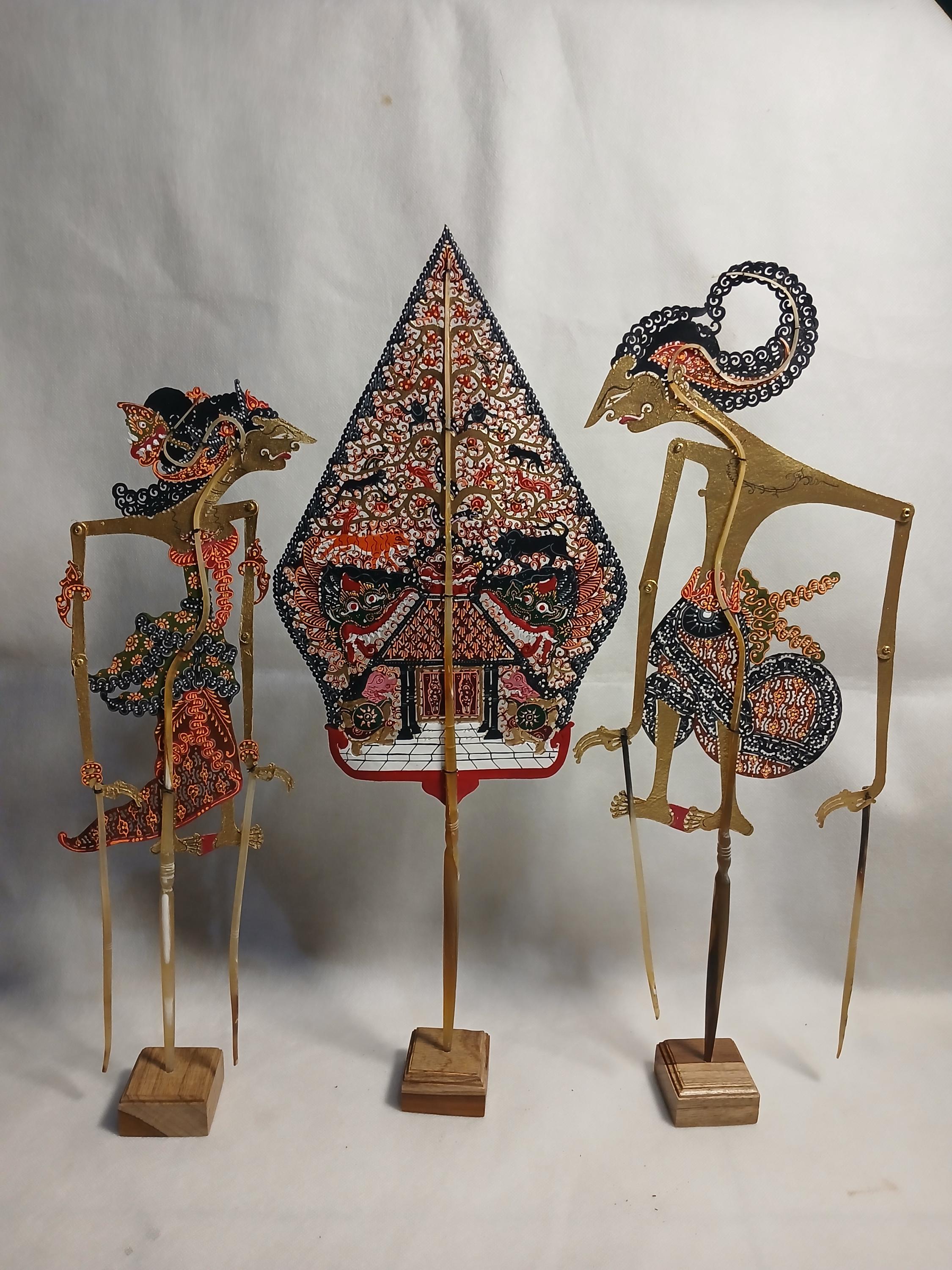 Miniature Indonesian Wayang Kulit One Set, Javanese Shadow Puppets ...