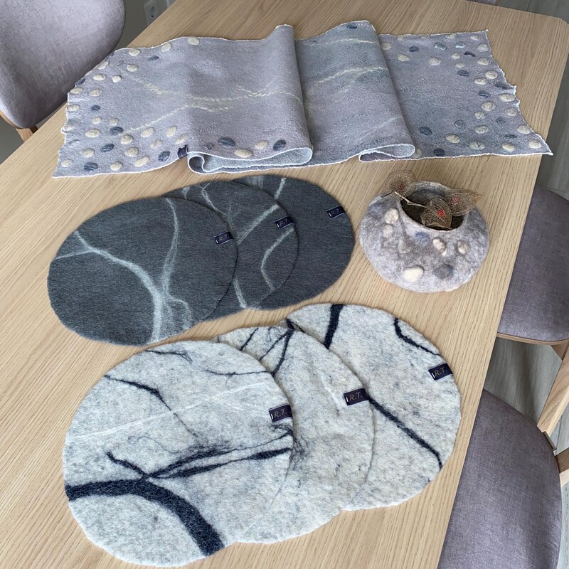 Felt Table Runner - Etsy