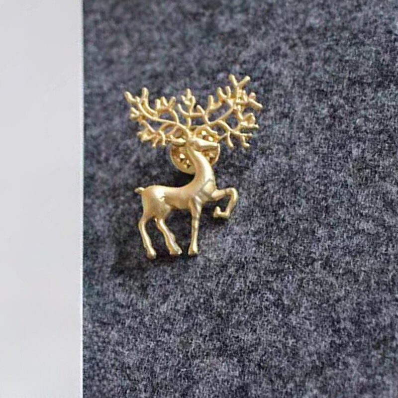 Reindeer Pin - Etsy