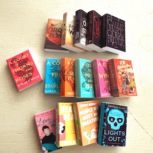 Custom Books 3D Printed Vinyl Cover Mini Personalized Collection Reader ...