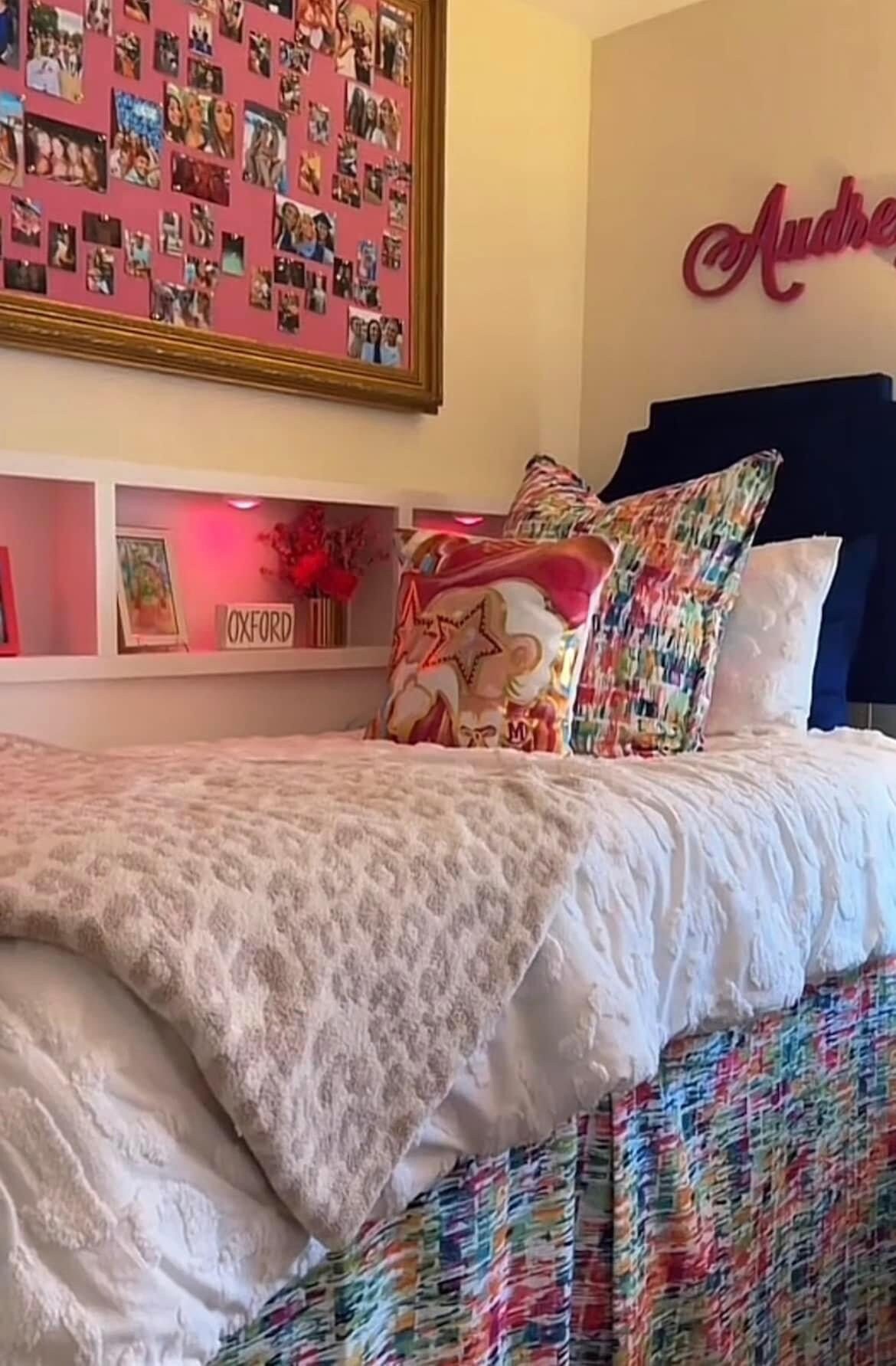 Preppy Pink Colonel Rebel Pillow - Etsy