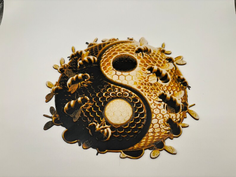 Harmony Unveiled: 3D Printed Yin and Yang Honeycomb Sculpture With Bees ...
