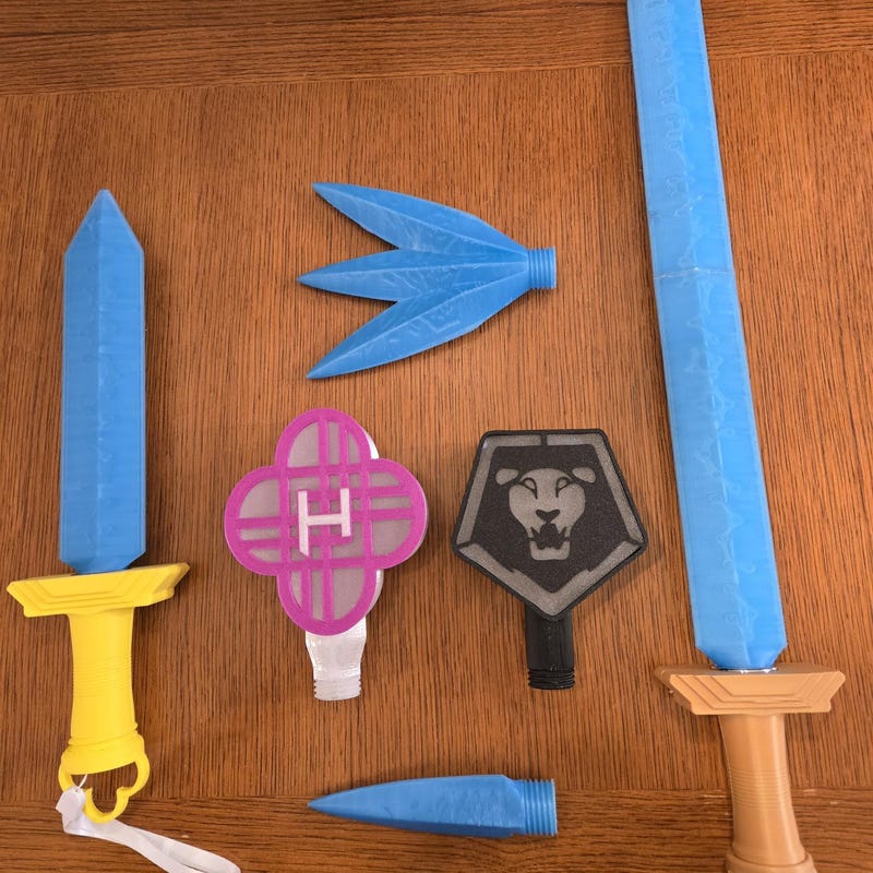 Huntrix Wepons - Etsy
