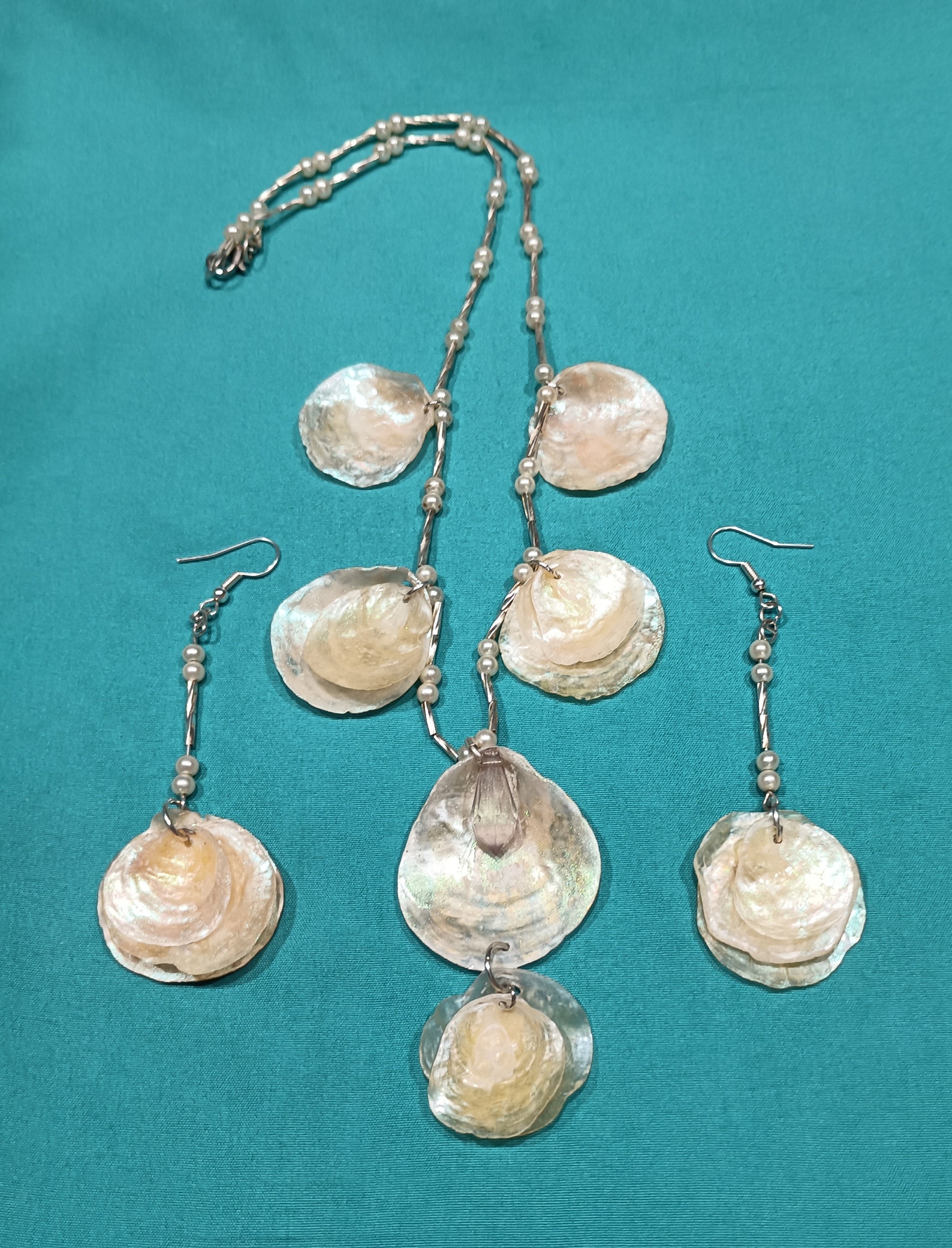 Jingle Shell Pendant Necklace With Matching Earrings - Etsy