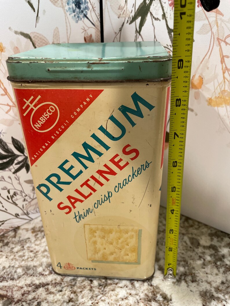 Vintage Nabisco Premium Saltines Tin Metal Can and Lid Advertising 4 ...
