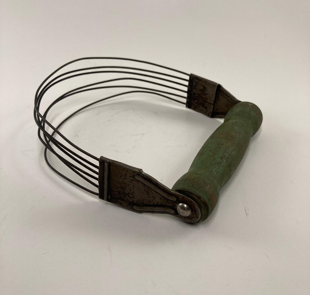 Vintage Androck Pastry Dough Cutter Green Wooden Handle, Rustic ...