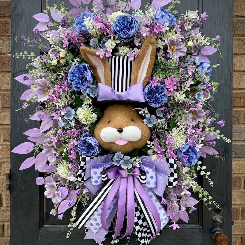 Rabbit Wreath - Etsy