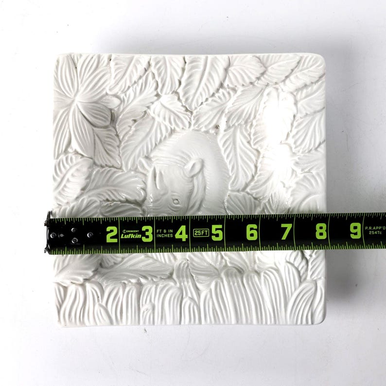 Vintage Ceramic Leaf-relief Plate – Glossy White Textured Catchall ...