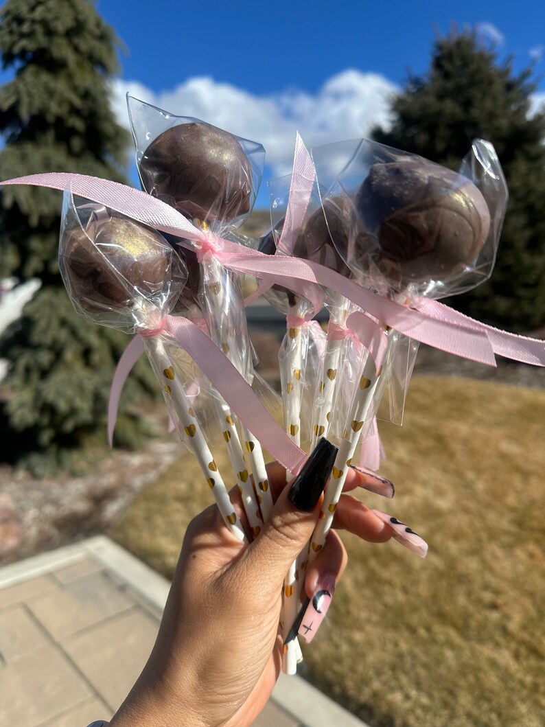 Made to Order Cake Pops - Etsy