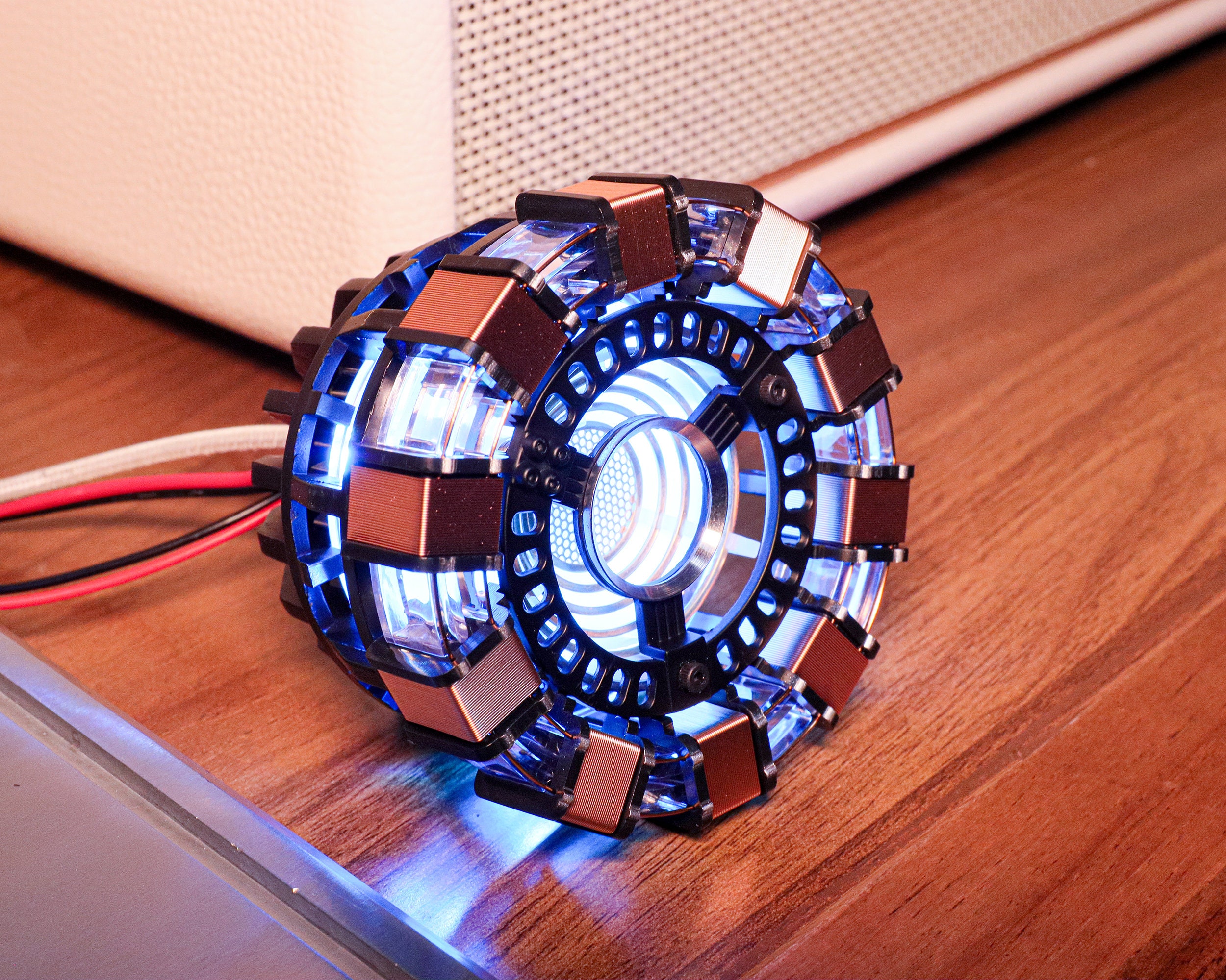 Iron Man Arc Reactor Model With Lamp, Tony Stark MK 1 Heart 1/1 Replica ...