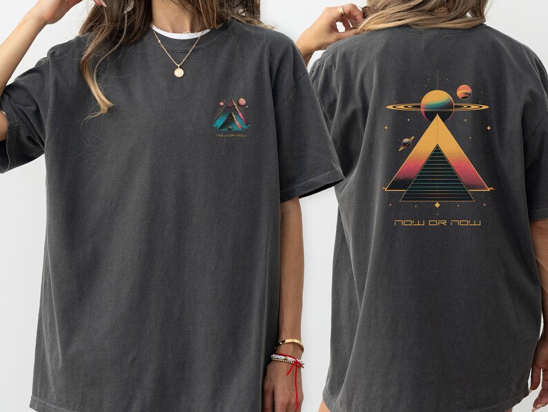 Cosmic Pyramid T-shirt Comfort Colors Streetwear Aesthetic Trippy ...