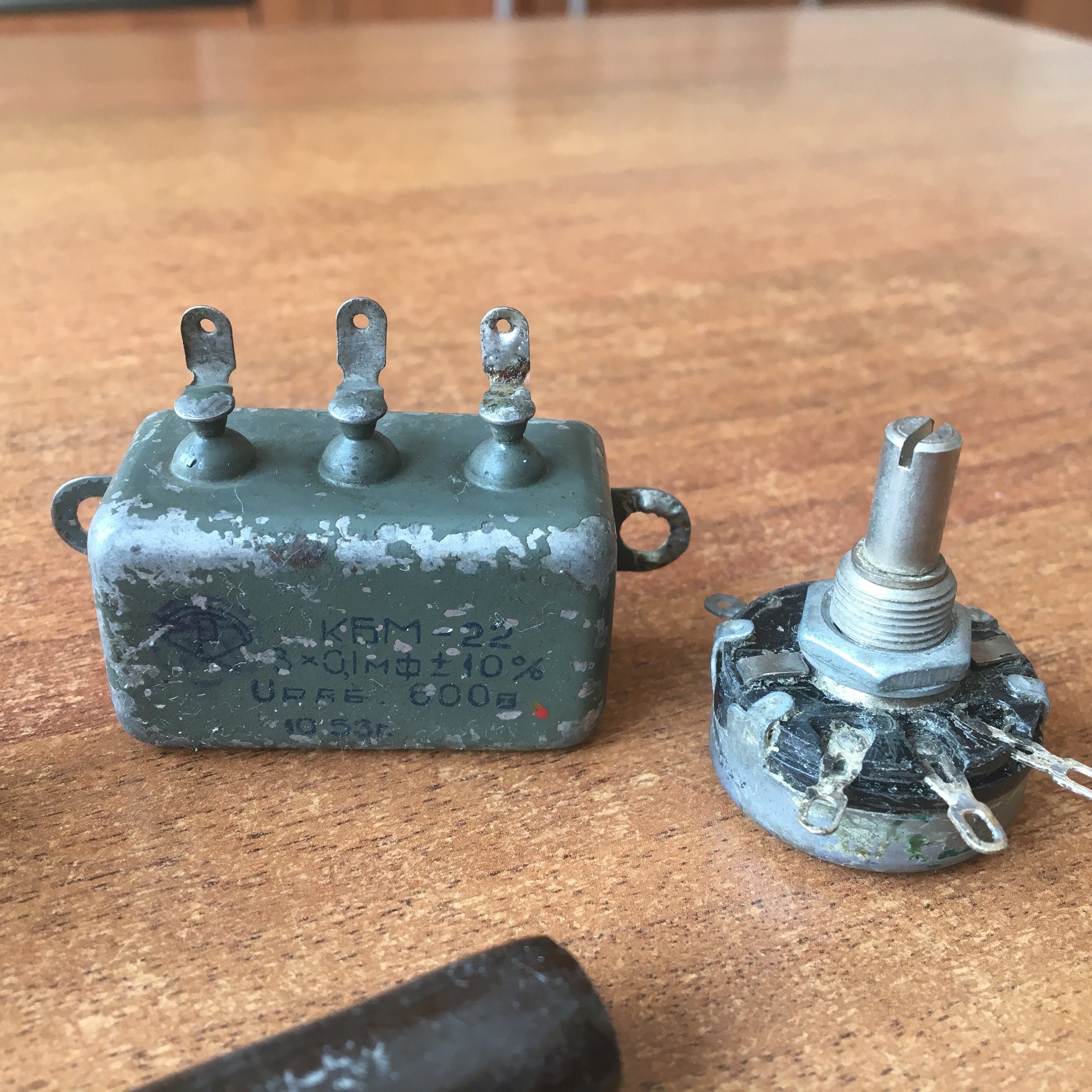 1950s. Vintage Radio Parts - Resistors Variable, Capacitors, Vacuum ...