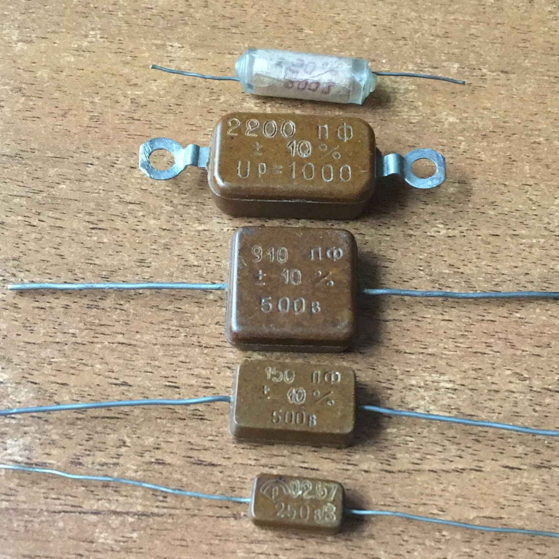 1950s. Vintage Radio Parts Resistors Variable Capacitors, Fuse, Vacuum ...
