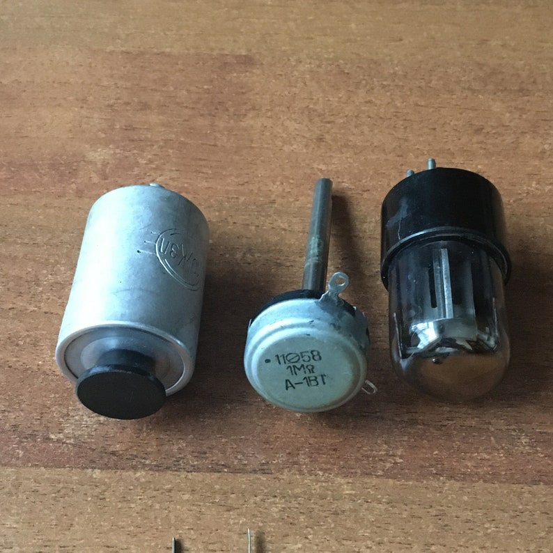 1950s. Vintage Radio Parts Resistors Variable Capacitors, Fuse, Vacuum ...