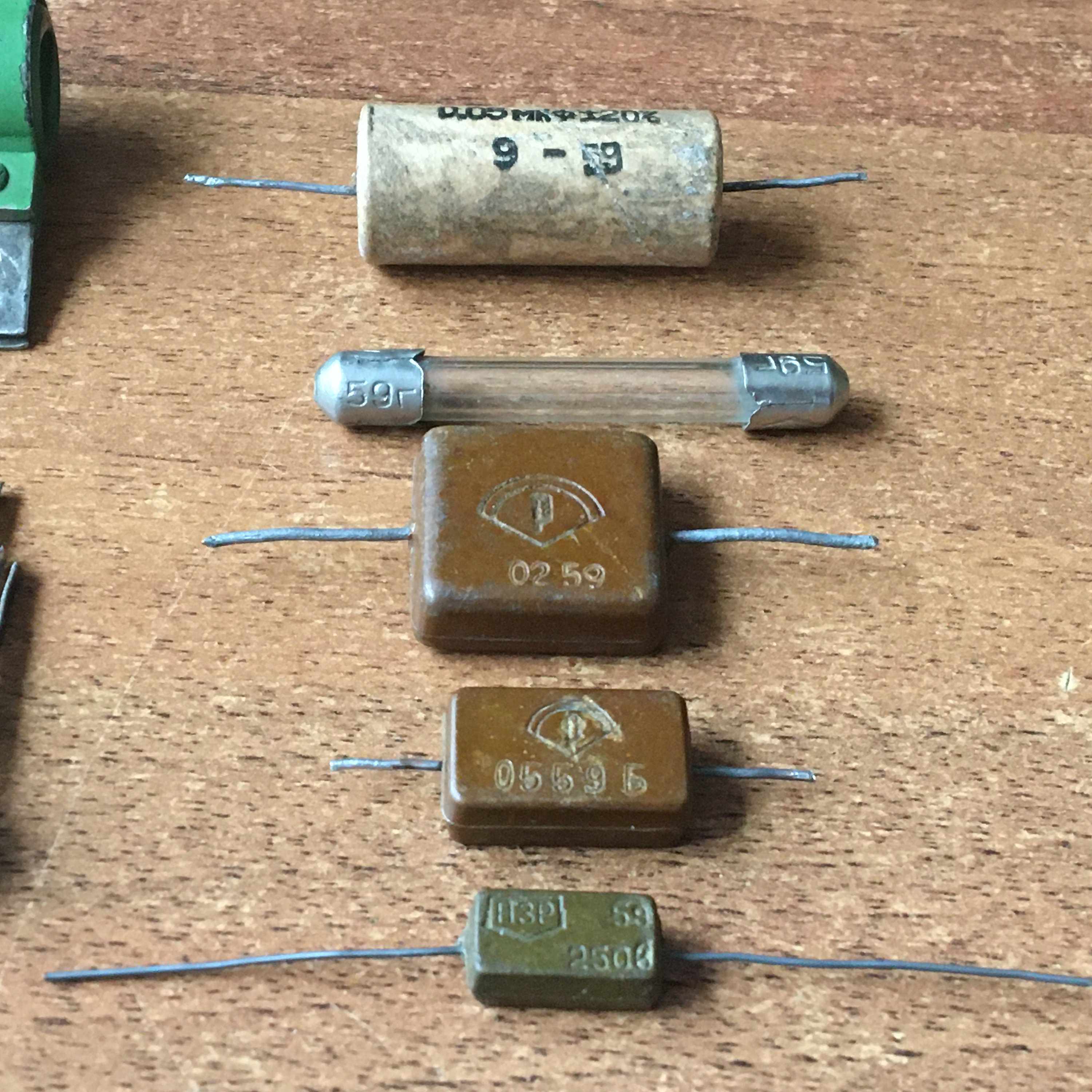 1950s. Large Lot of Vintage Radio Parts - Resistors Variable Capacitors ...