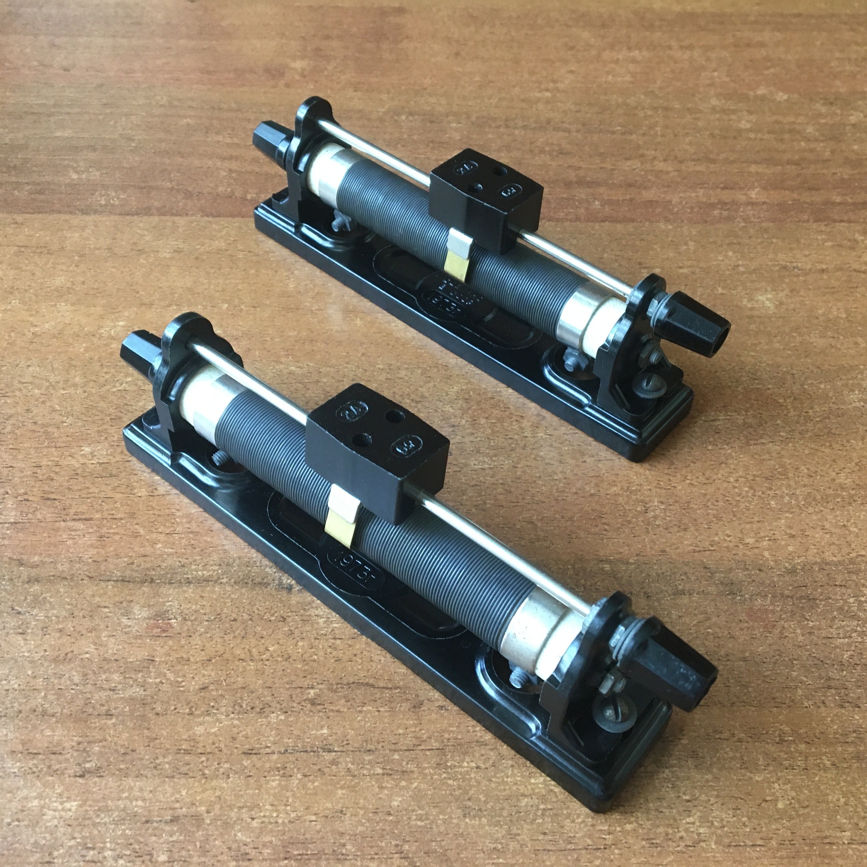 1973 Variable Resistor Rheostat Bakelite Case Vintage Welch Scientific ...