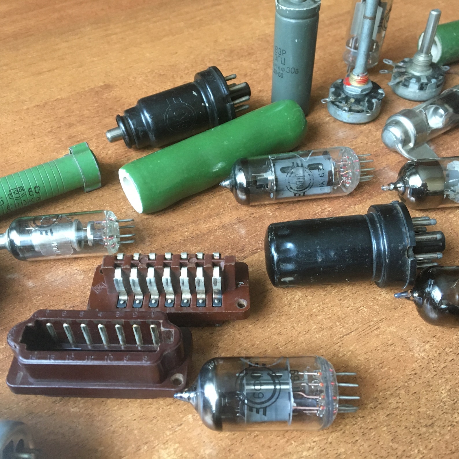 60s. Vintage Radio Parts, Transistors, Diodes, Resistors Variable ...