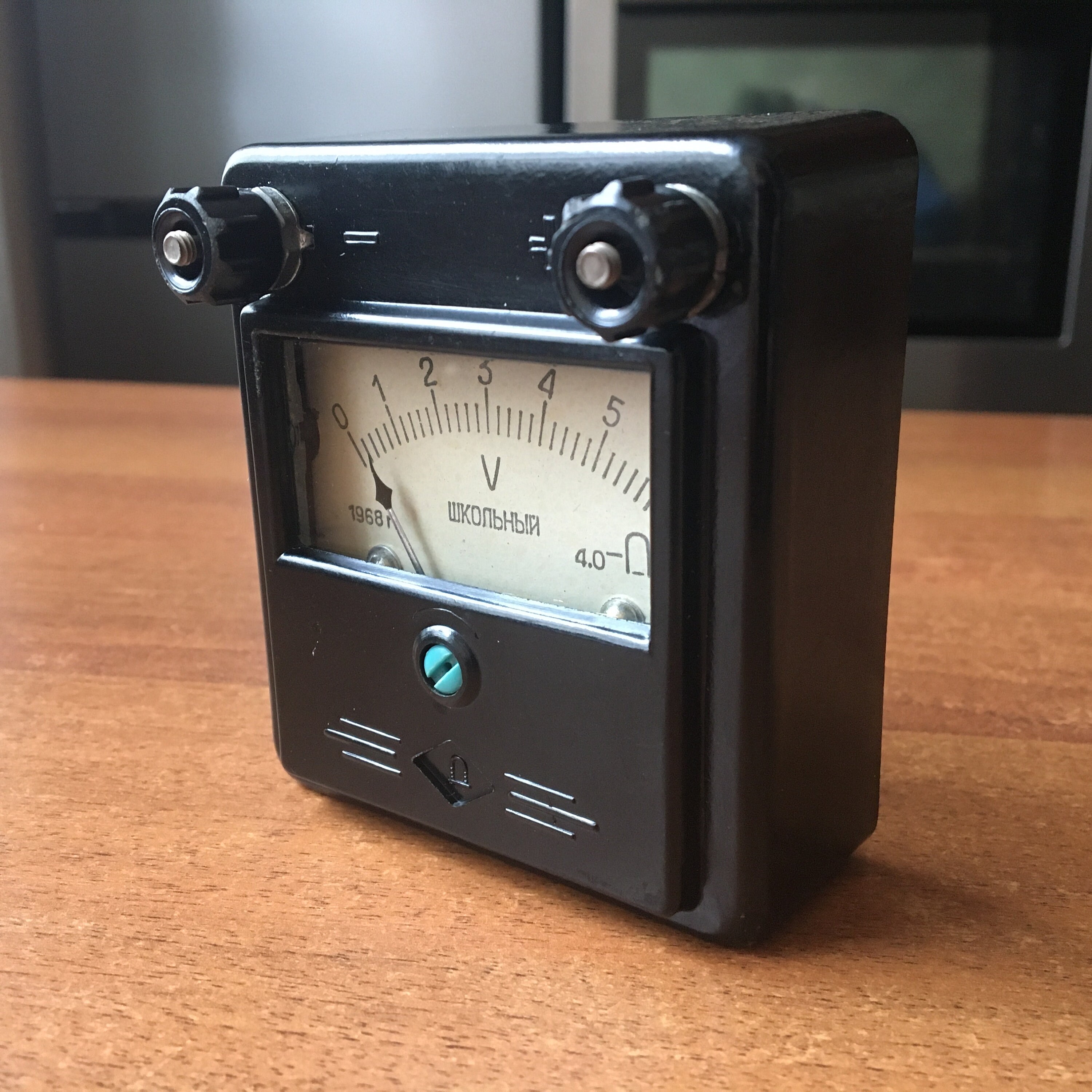 1968 Voltmeter Laboratory Vintage Analog Meters Bakelite Case ...