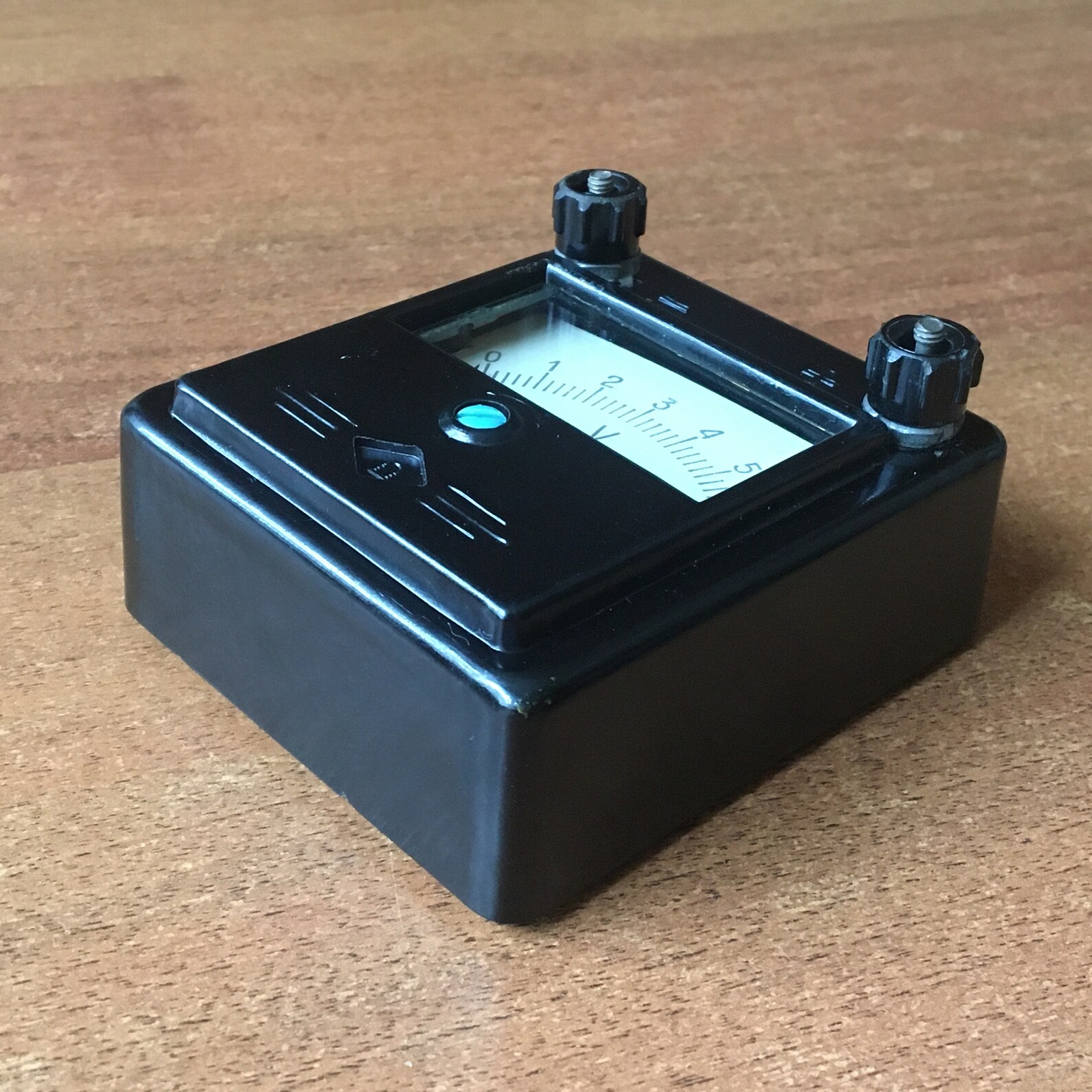 1968 Voltmeter Laboratory Vintage Analog Meters Bakelite Case ...