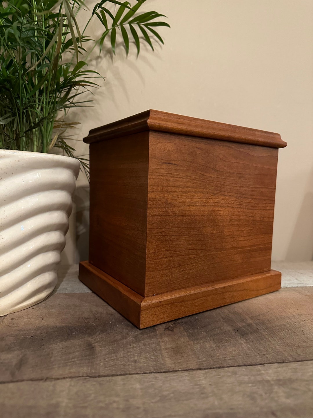 Wooden Cremation Urn – Cherry Urn – Wood Urn - Etsy