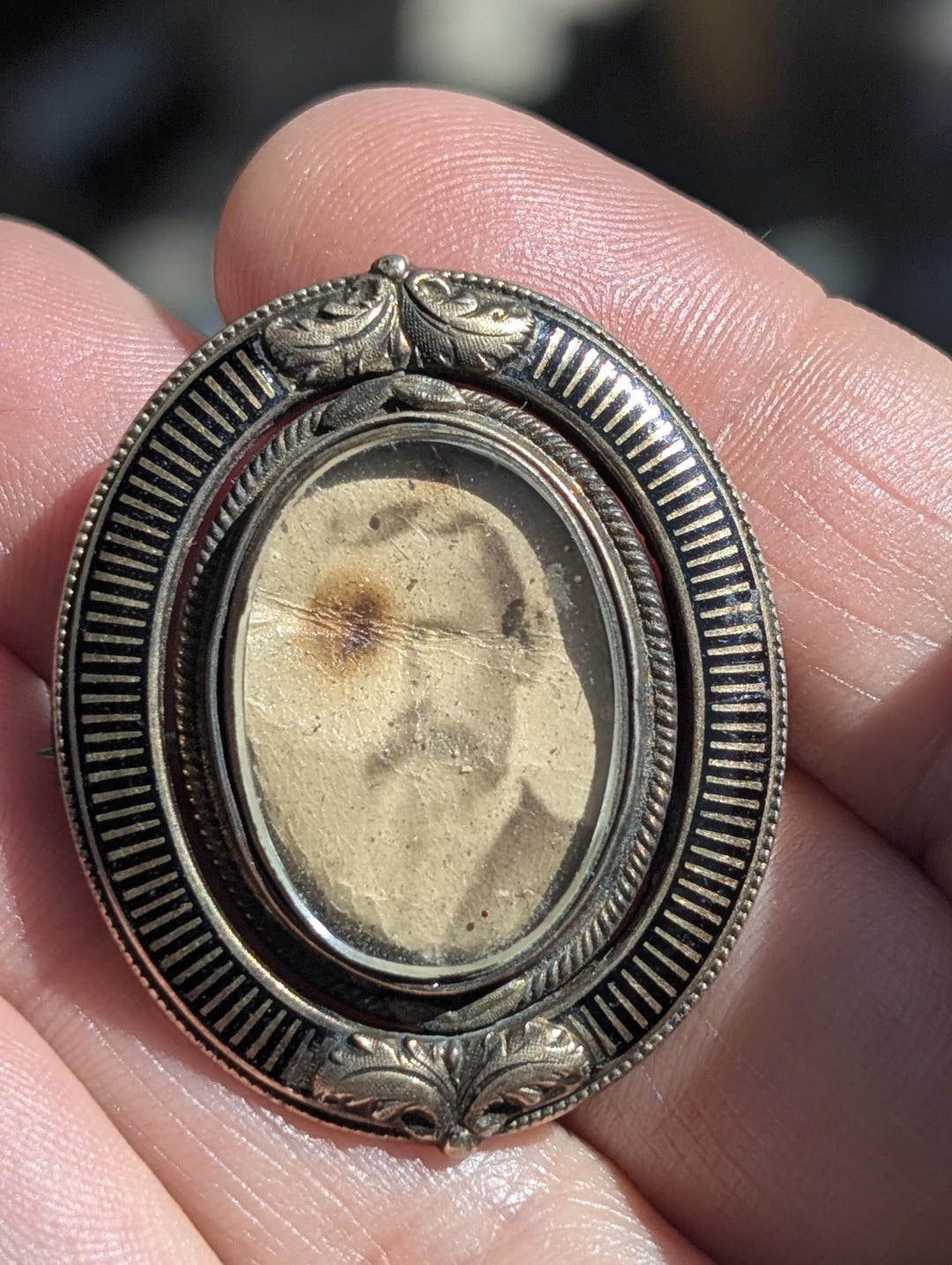 Old Locket Brooch From 1800s Complete With Photograph - Etsy