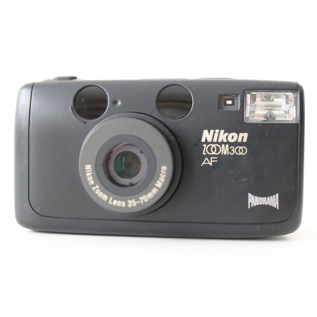 Nikon ZOOM 300 AF + 35-70mm Lens With Databack - Film Tested and Fully ...