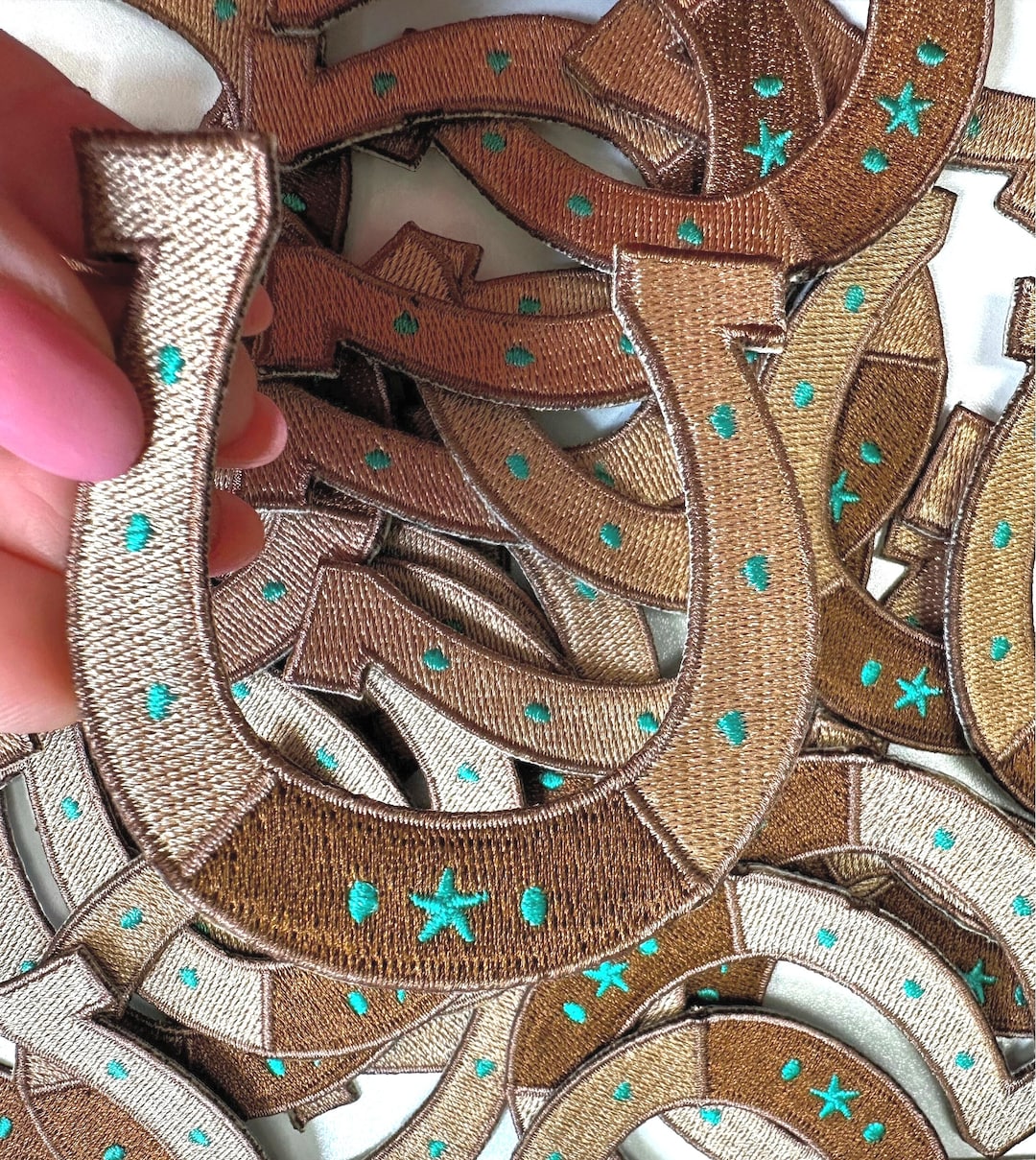 Embroidered Horseshoe Patch: Western Cowboy/cowgirl Iron-on Applique - Etsy