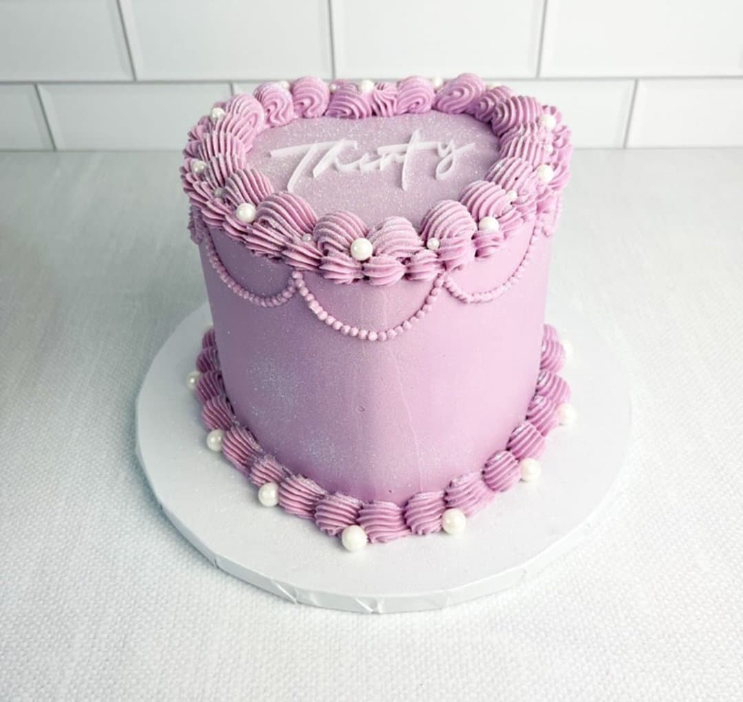 Cake Shape, Guides, Scallop Cake Guide, Heart Cake Guide, Buttercream ...