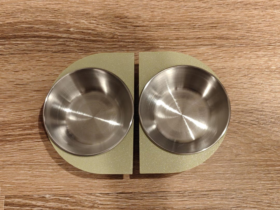 Plastic Trim Adapter and Stainless-steel Bowls for Surefeed® Connect ...