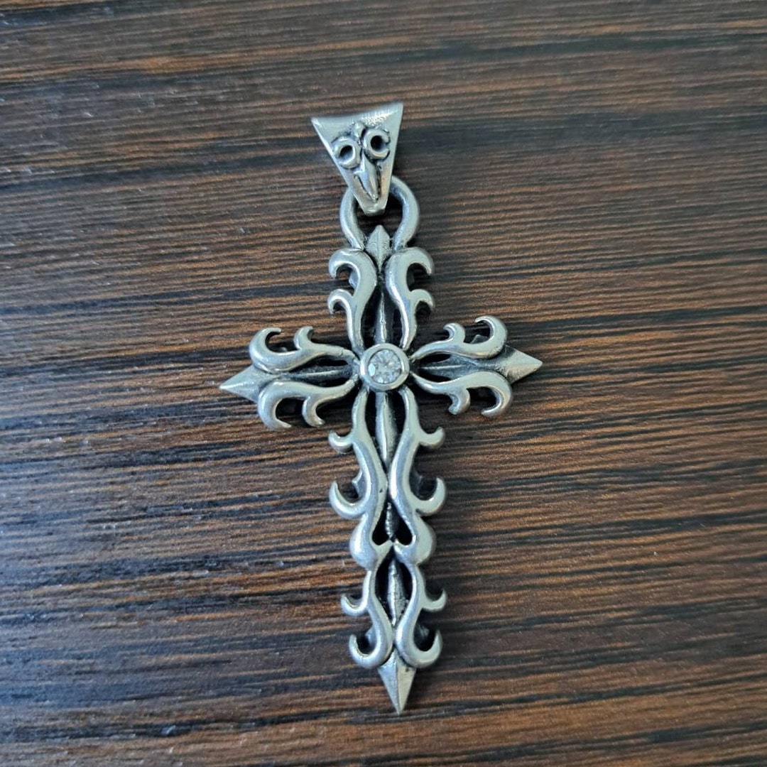 Mens Gothic Cross Pendant - Etsy