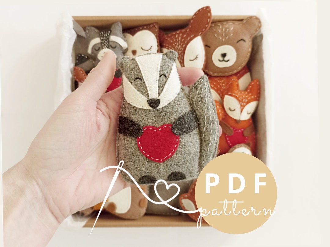 FELT BADGER SEWING Pattern Pdf ornament for Baby Mobile / Woodland ...