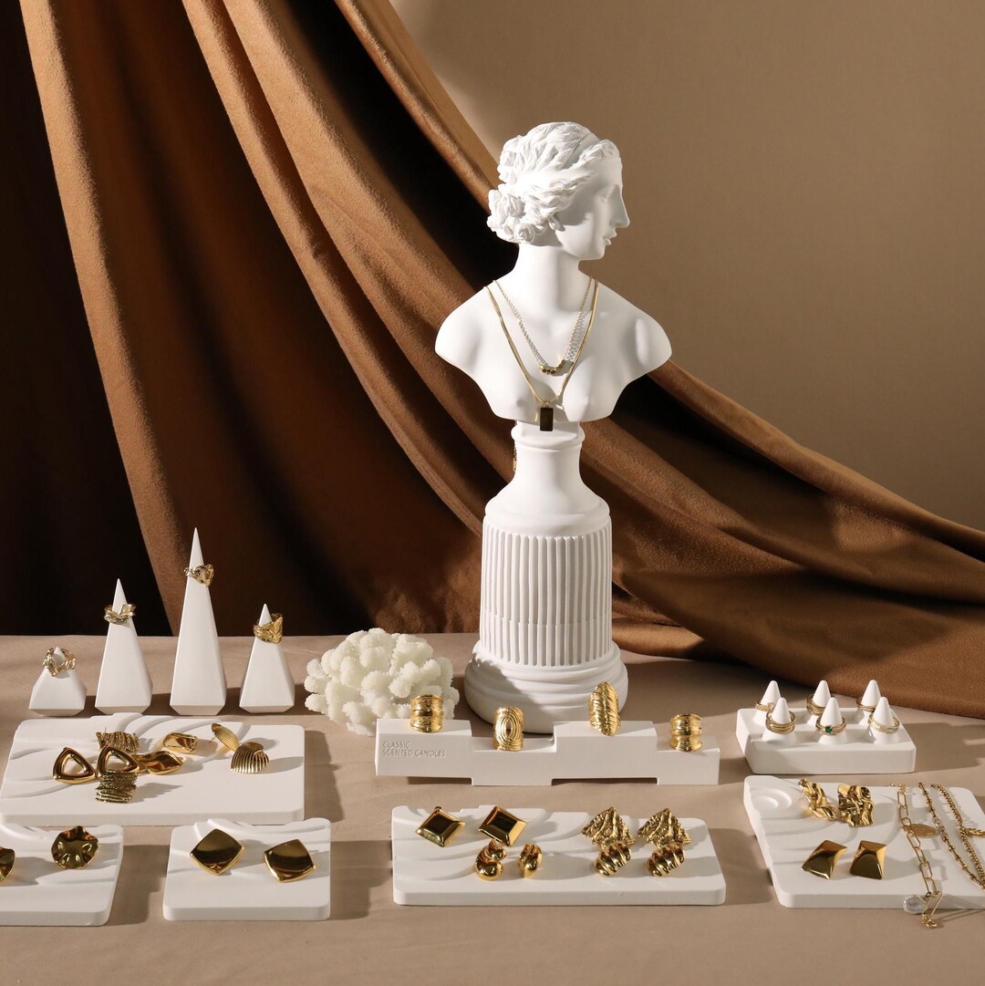 Elegant Jewelry Display Gypsum Ring Holders Necklace Stand for Boutique ...