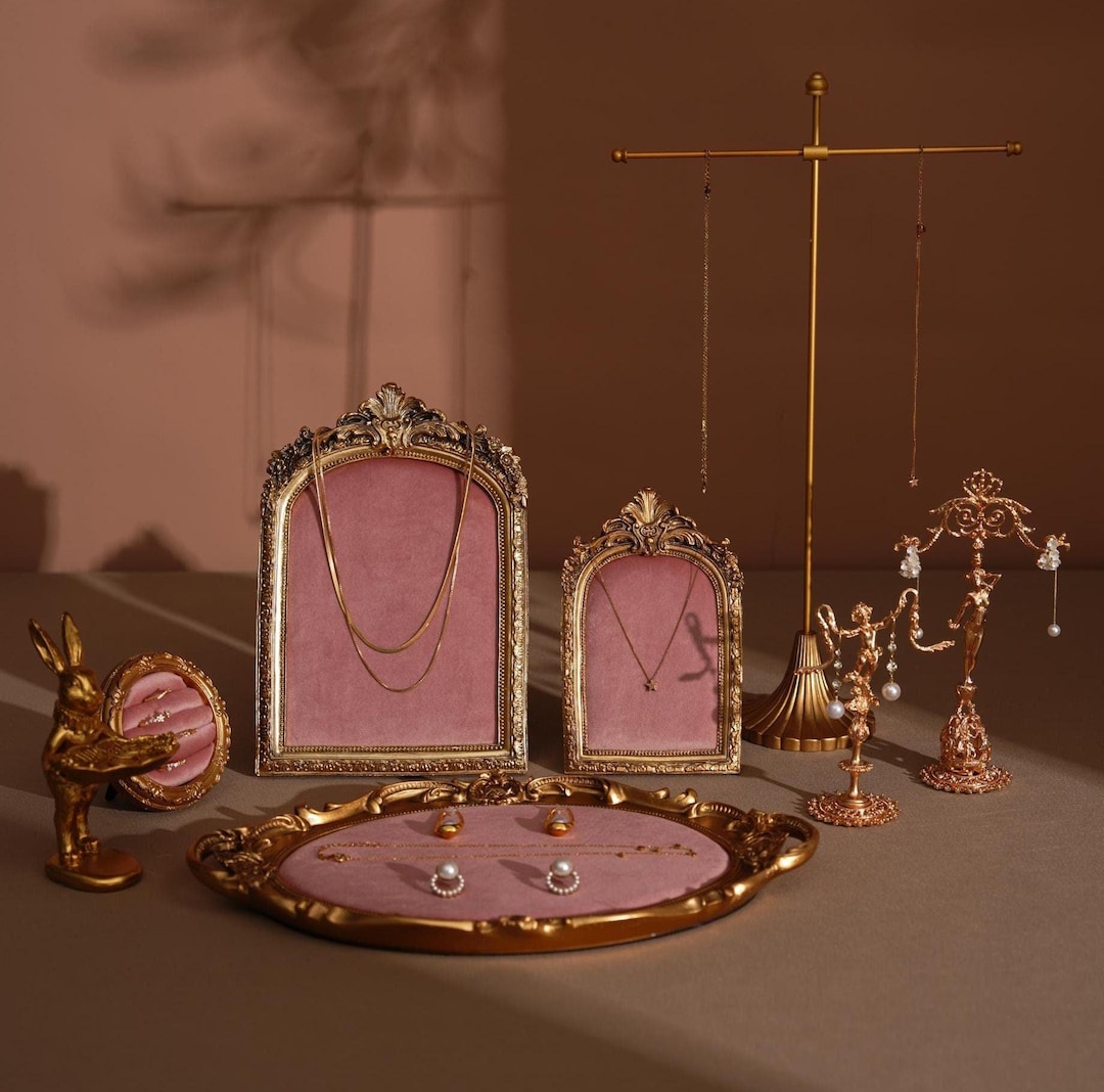 Gold Jewelry Display Vintage Style Necklace Stand Earring Holder ...