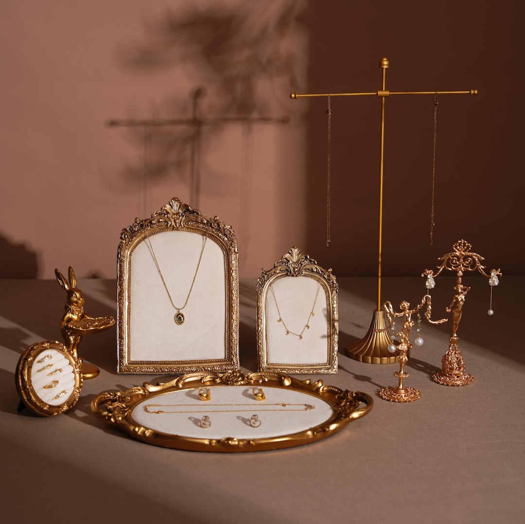 Gold Jewelry Display Vintage Style Necklace Stand Earring Holder ...