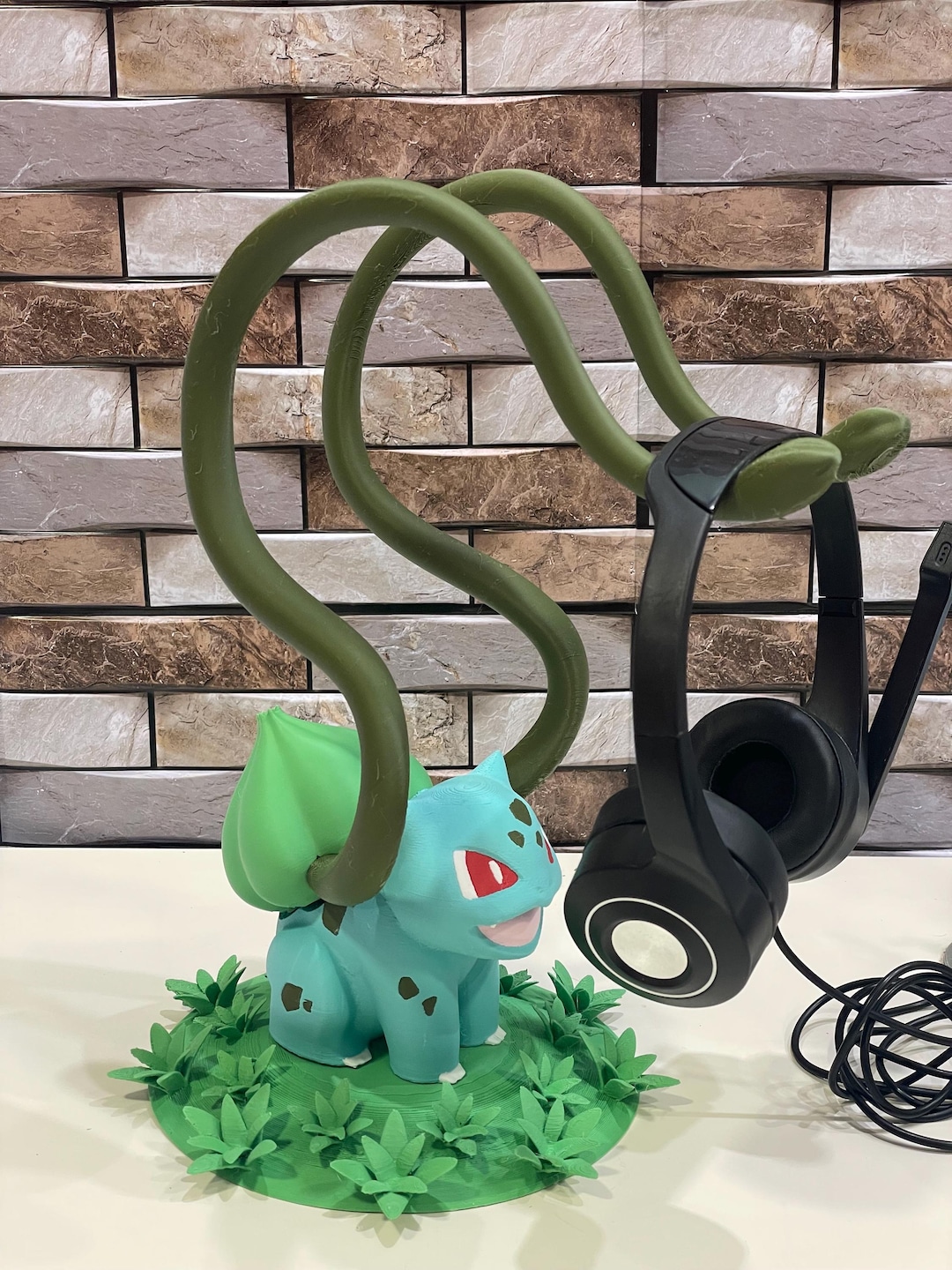 Bulbasaur Headphone Stand • Pokémon 3D Printing • PS5 and XBOX ...