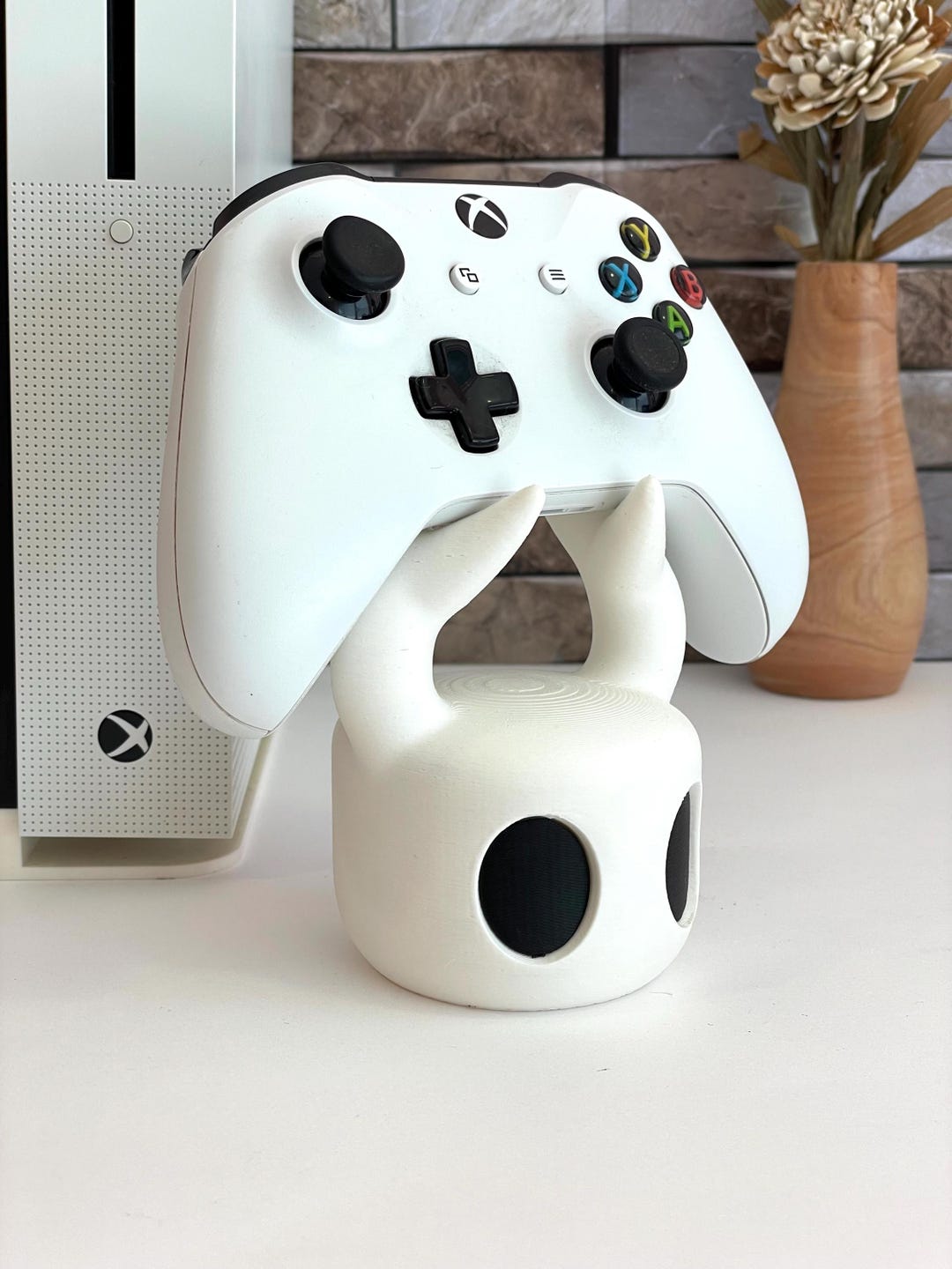 Controller Holder • 3D Printed • Holder for PS5 and XBOX Controller ...