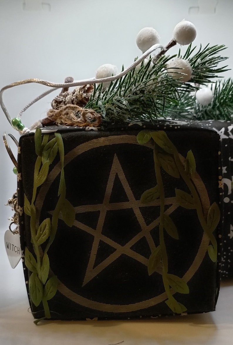 Tree Ornaments/earthy/witch/yule/pagan/tree Inspired Ornament/christmas ...