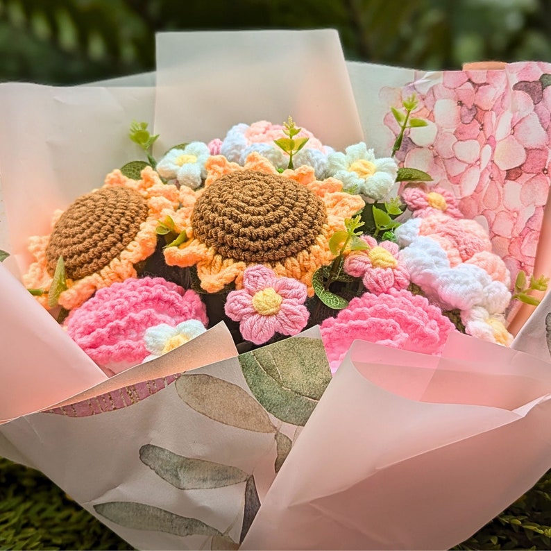 Handmade Crochet Flower Bouquet, Everlasting Floral Arrangement - Etsy