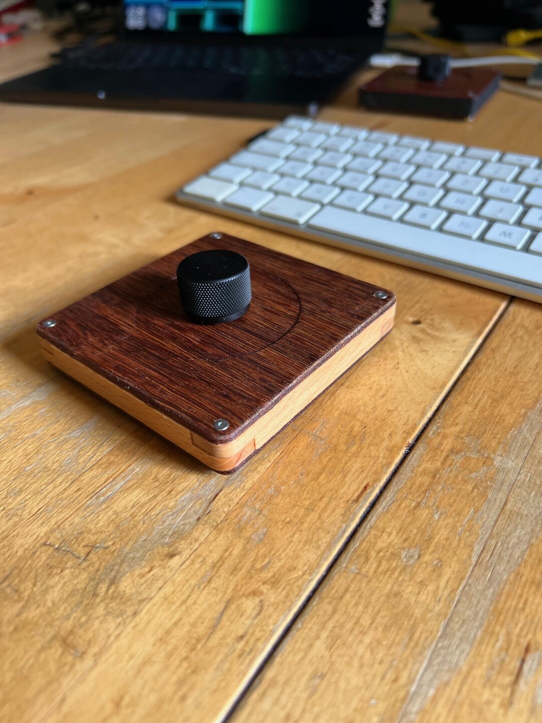 Trigone Mini MIDI Rotary Encoder & Switch Made of Sucupira and Beech ...