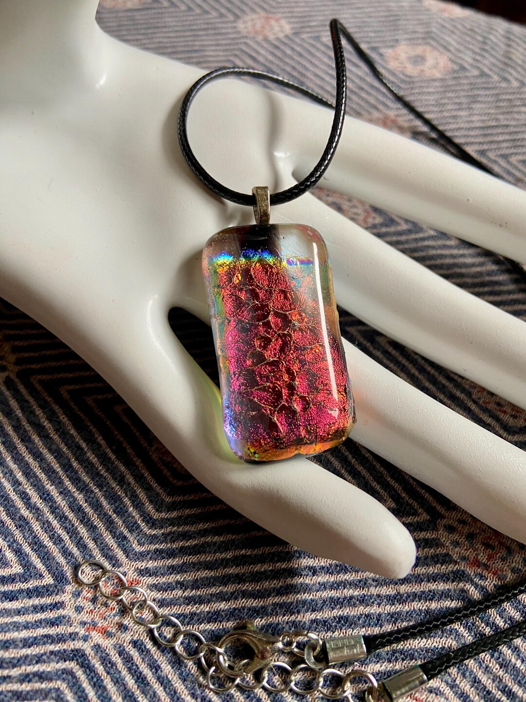 Iridescent AB Shimmer Red Black Rainbow Dichroic Glass Pendant Necklace ...