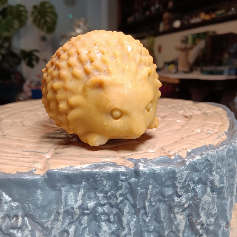 Mookaite Large Hedgehog Carving 2.25" - Etsy