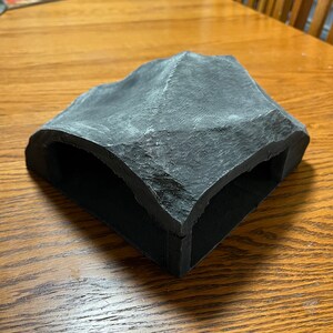 Reptile Terrarium Corner Hide Underground Corner Viewing 8"l X 8"w X 3. ...