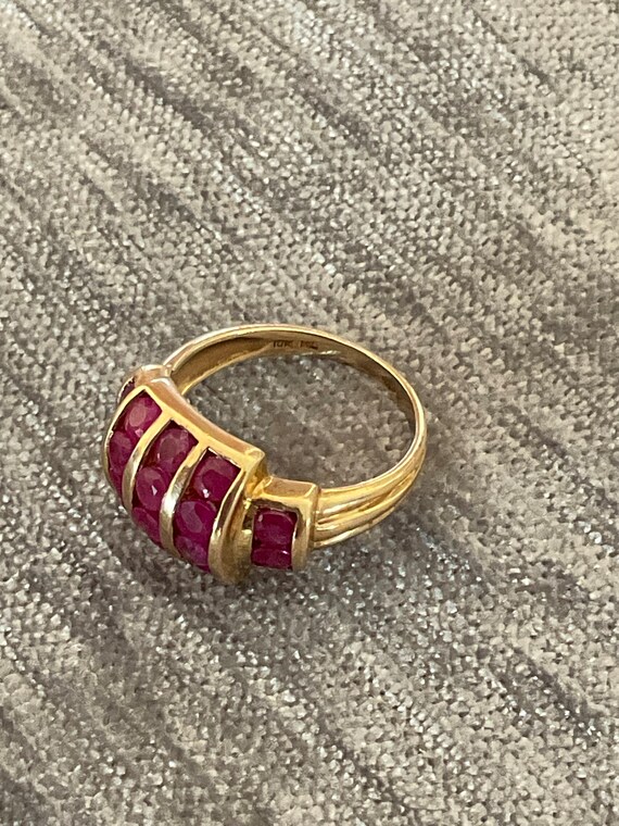 Unique Art deco ruby barrel shape ring - Gem