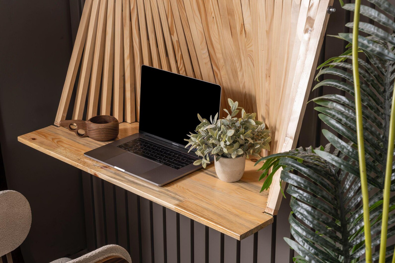 Flow Butterfly Wall Desk, Wall Mounted Desk, Computer Desk, Desk for ...