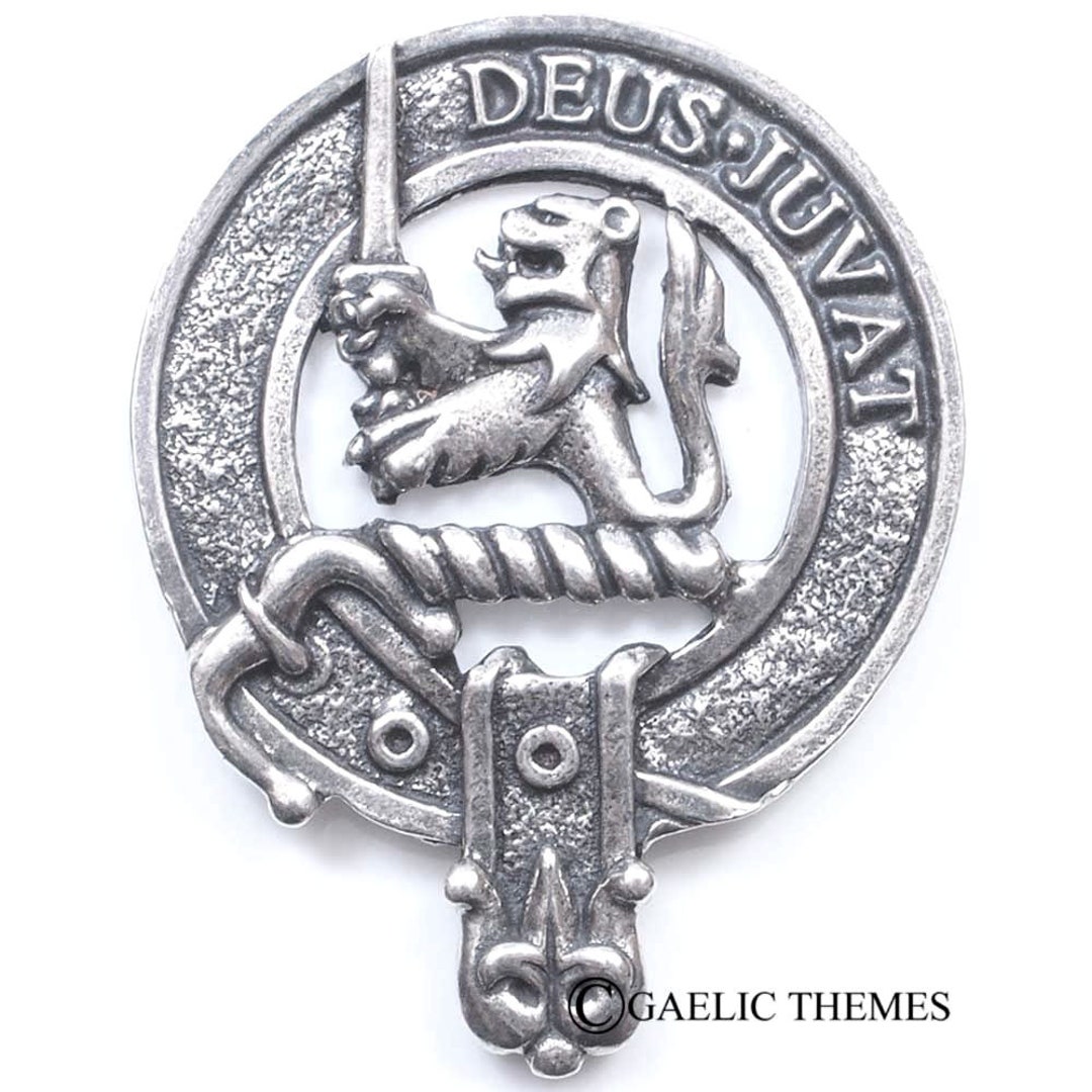 Clan Macduff Clan Crest Cap Badge - Made in Scotland - Quality Pewter ...