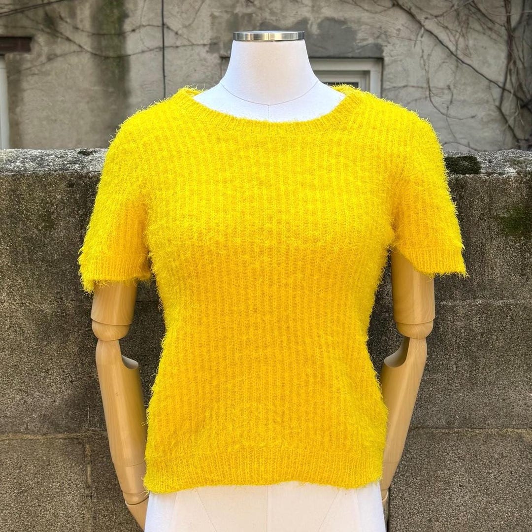 Y2K Yellow Knit Muppet Short Sleeve Pullover — Eyelash Knit, Vibrant ...