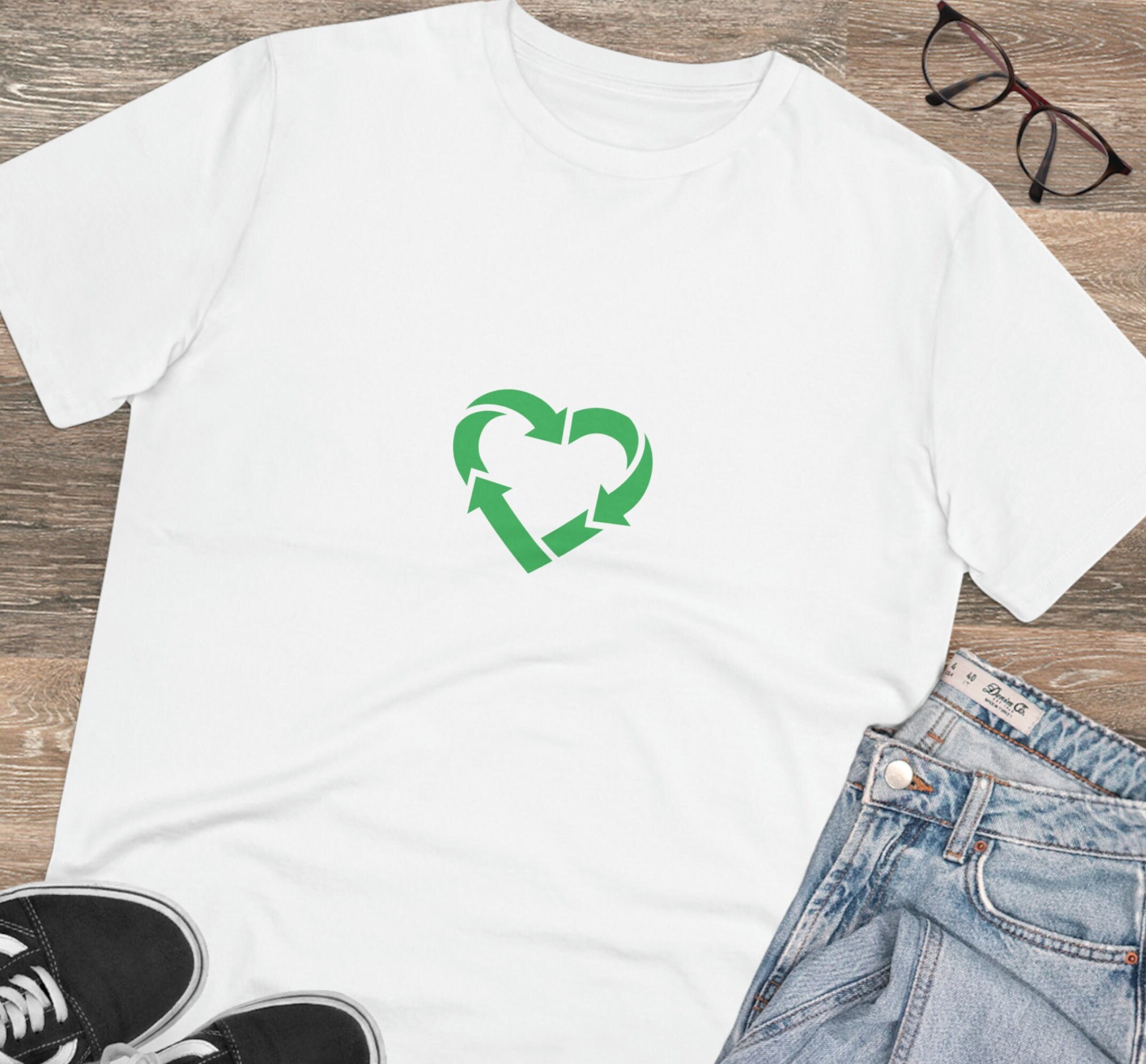 Love the Earth, Printable Design, PNG SVG, Print Design, Recycle - Etsy