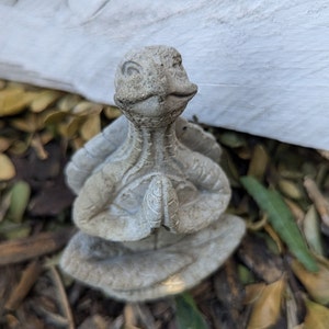 Concrete Praying Turtle/ Cement Meditating Turtle/ Zen Animal Stone Art ...
