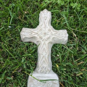 Concrete Garden Cross Concrete Standing Catholic Christian Monument ...